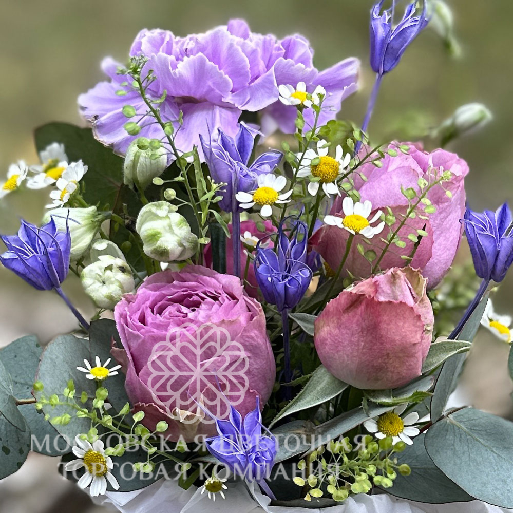 Цветочный комплимент с розой и гвоздикой купить с доставкой ...